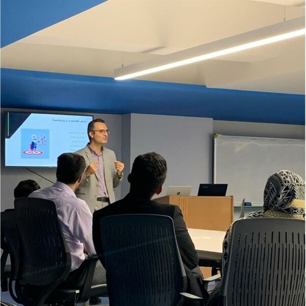 شرکت‌های موفق به دنبال جذب چه افرادی هستند؟ - مبین‌نت